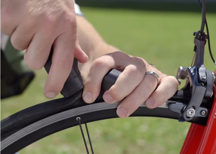 yo y mis circunstancias: Patchnride, repara pinchazo sin sacar la rueda ...