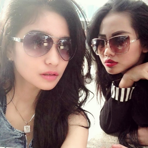 Galeri Foto Bibie Julius Terbaru 2014 ~ FULGAR