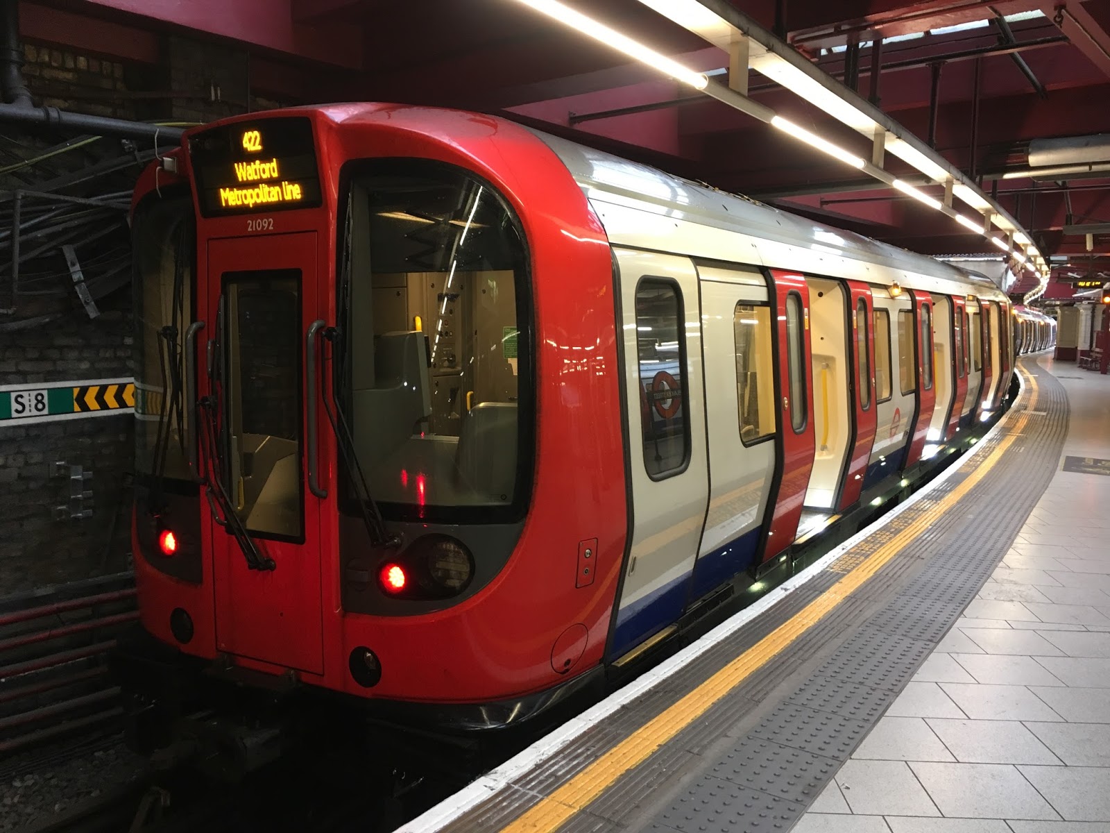 British Diesels and Electrics: London Underground S7/S8 Stock
