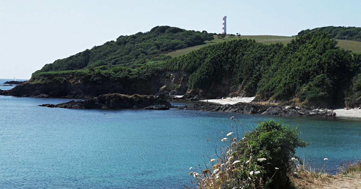 Mike's Cornwall: Beyond The Beacon Near Du Maurier's Manderley / Menabilly