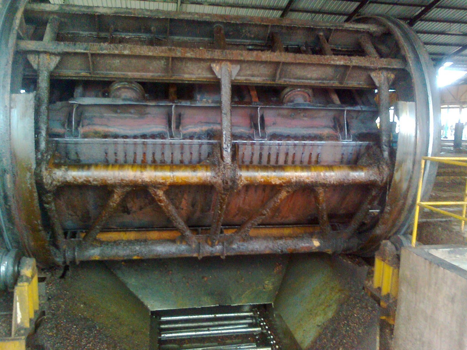 THRESHING STATION ~ Palm Oil Industrial Engineering