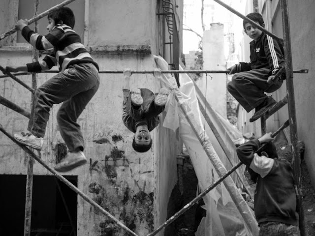 OLTRE IL MURO: ARTE e FOTOGRAFIA: ADDE ADESOKAN | PHOTOGRAPHER