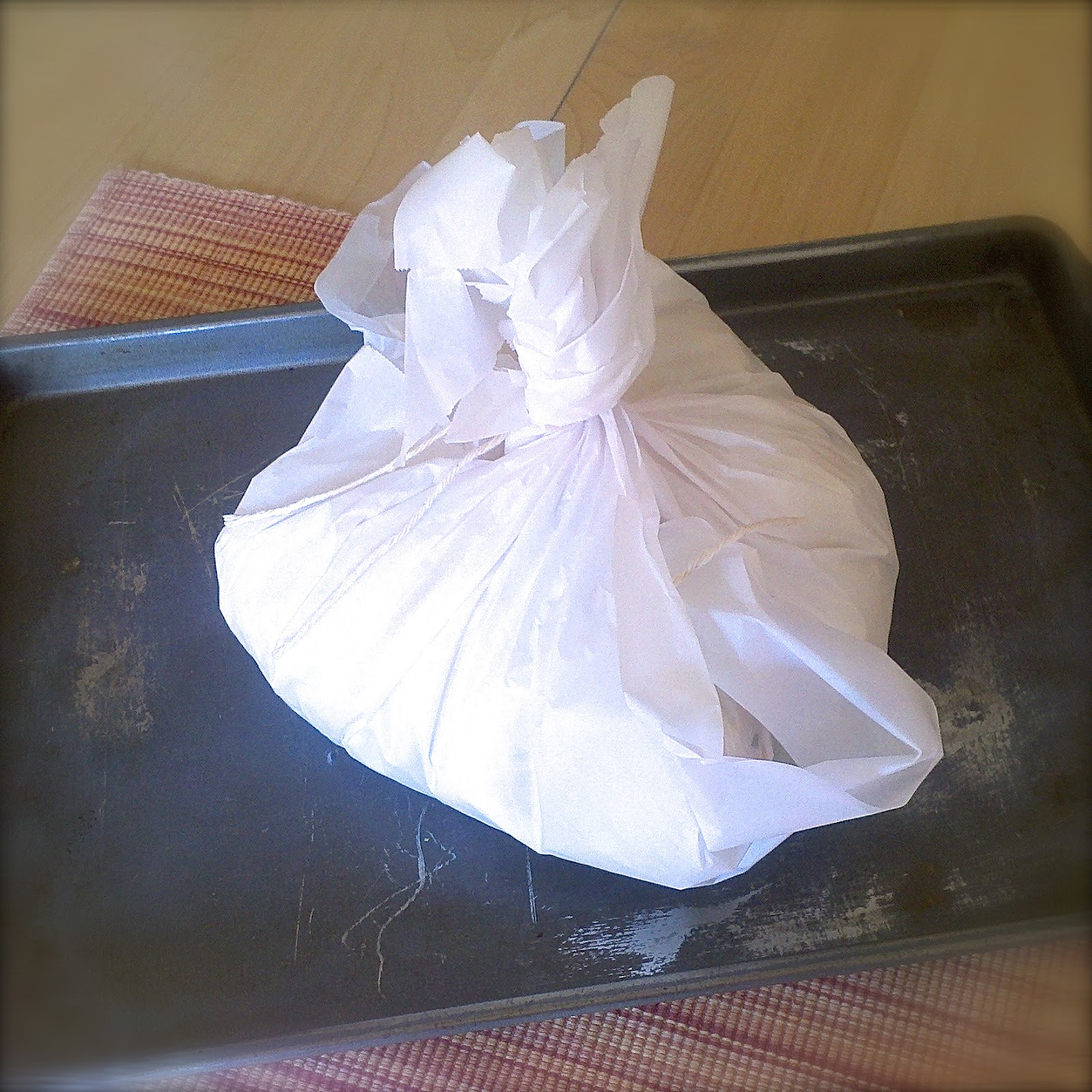 BinomialBaker: Daring Cooks Challenge July 2012: Cooking "En Papillote"