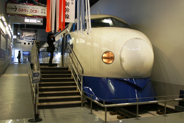 Tokyo Railway Labyrinth: EMU Shinkansen 0 Series, Revisit to the ...