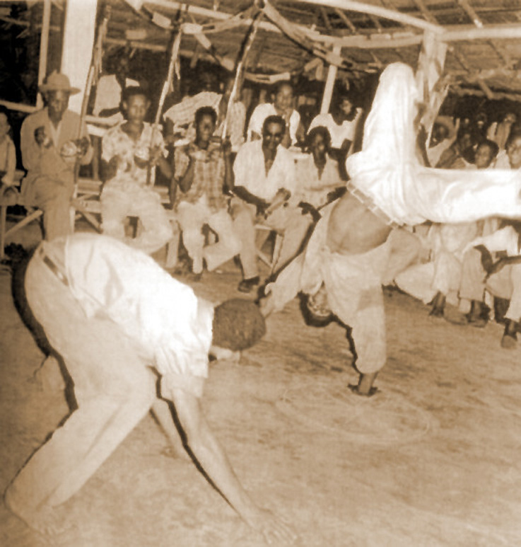 Naturalmente Capoeira: Roda de Capoeira: diferentes visões