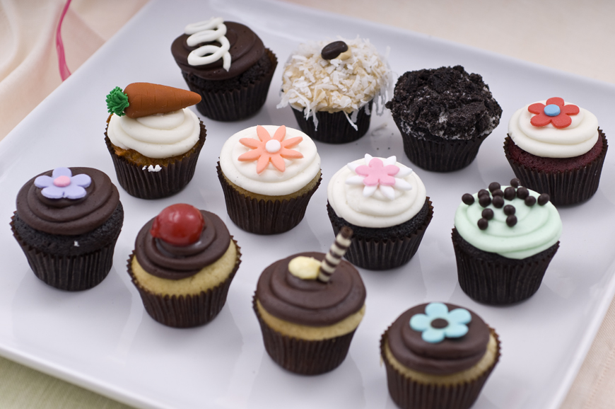 Menerokai Dunia Makanan: Aneka Jenis CupCakes