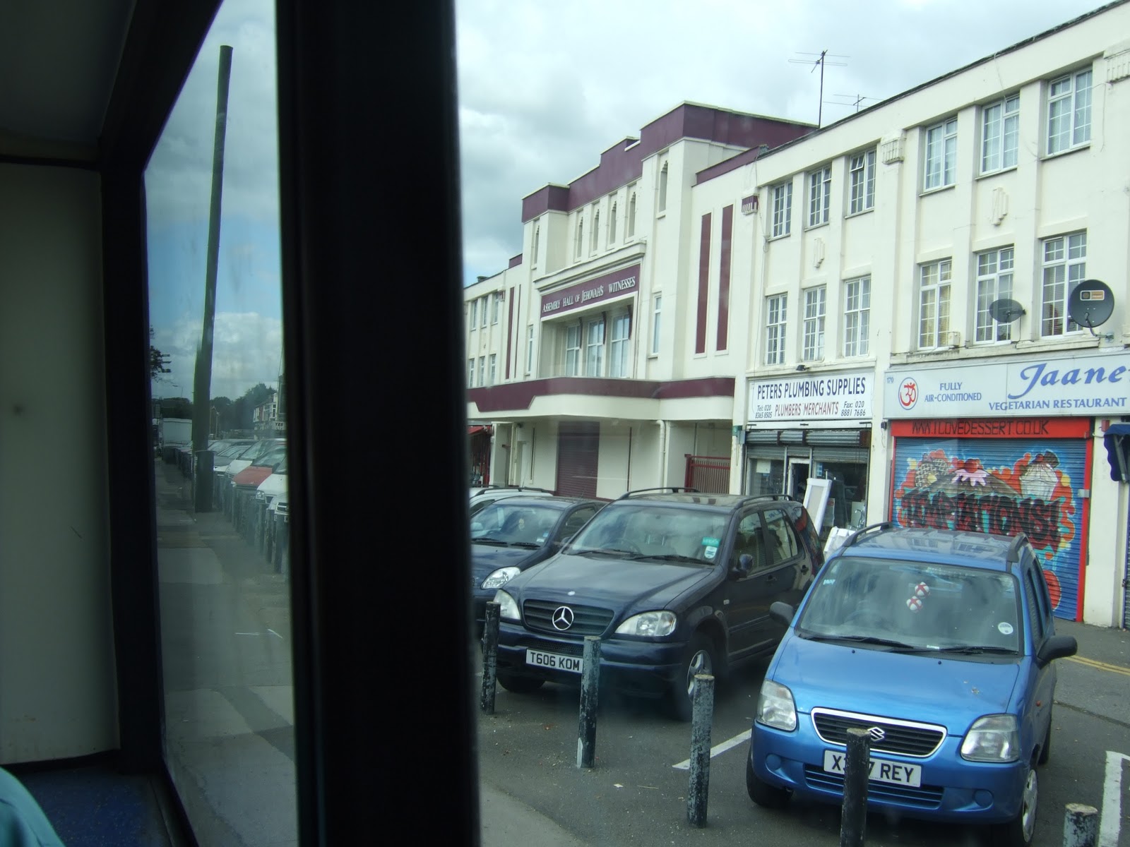 London buses one bus at a time: the return: The Number 232 Route