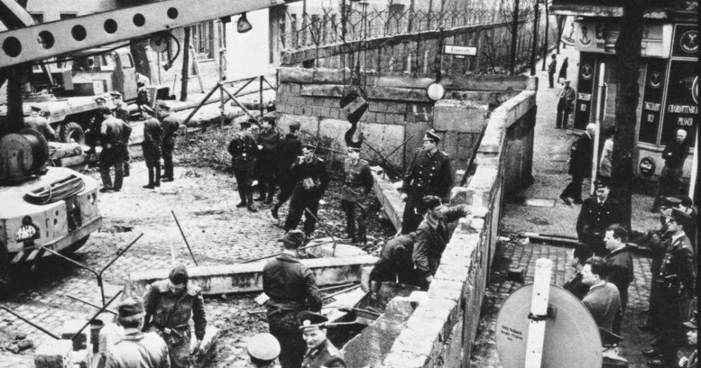 Berlin Wall Shooting Case & East German Laws ~ Jurisprudence