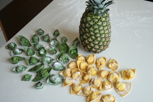 Zenzero e caffè: Ricetta in gara per il contest Ananasso #3: Tortelloni ...