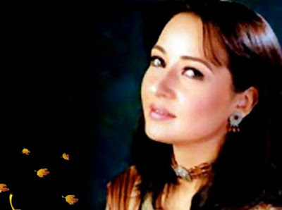 Zeba Bakhtiar Hot