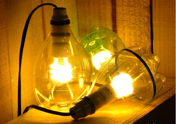 lamparas con botellas de plástico ~ cositasconmesh