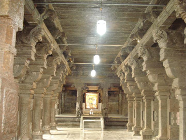 Tamilnadu Tourism: Pasupatheeswarar Temple, Karur