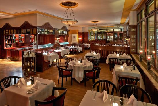 Wine Dine and Play: Restaurant Mark Brandenburg