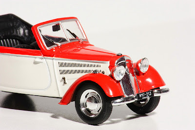 MiniAutoHobby: IFA F8 Cabrio