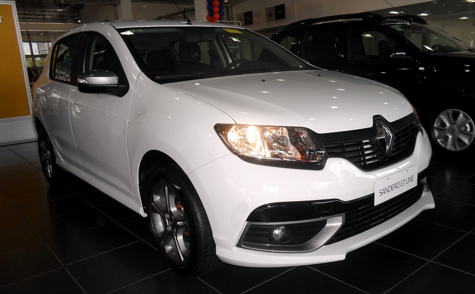 Os detalhes do Renault Sandero GT Line 2016