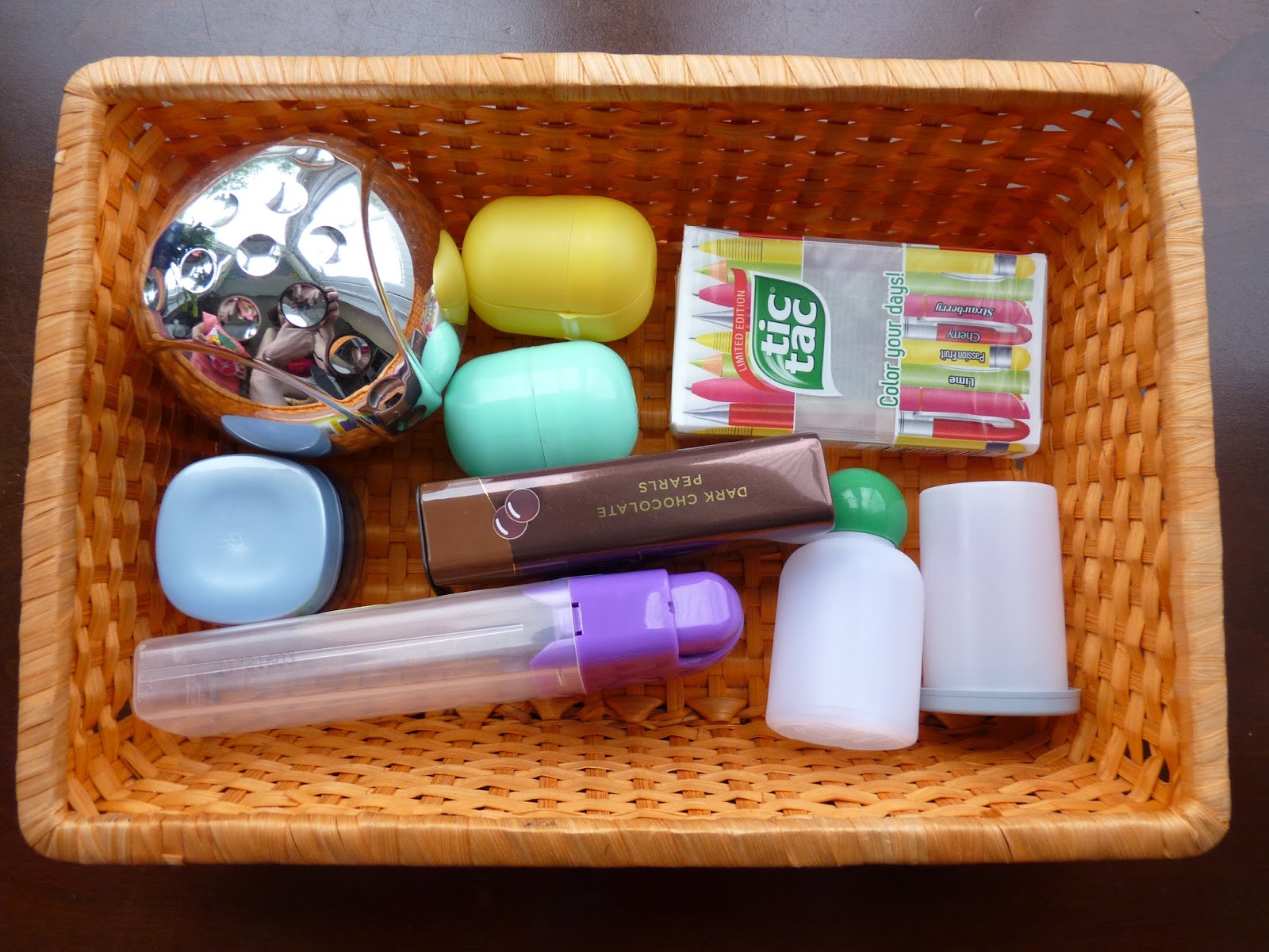 Montessori - Practical Life IV - Opening and closing