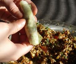 LYDIA's Q8 MATBAHNA AL ARABI: STUFFING CABBAGE ROLLS WITH LAMB (mahshi ...