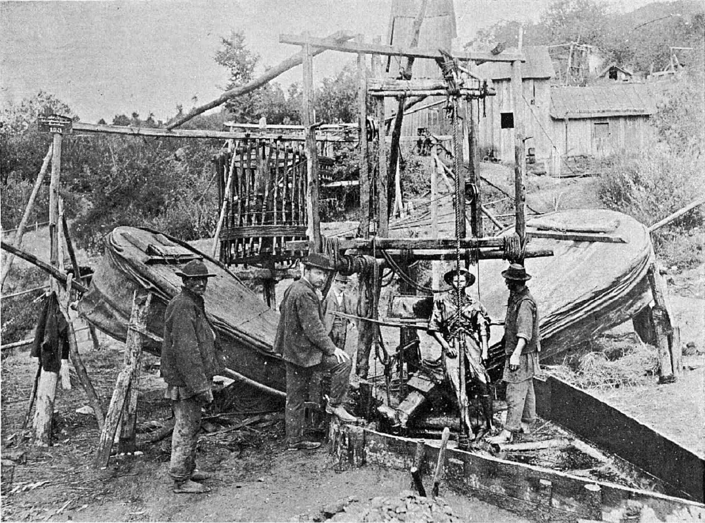 Petroblog: Hand dug oil well