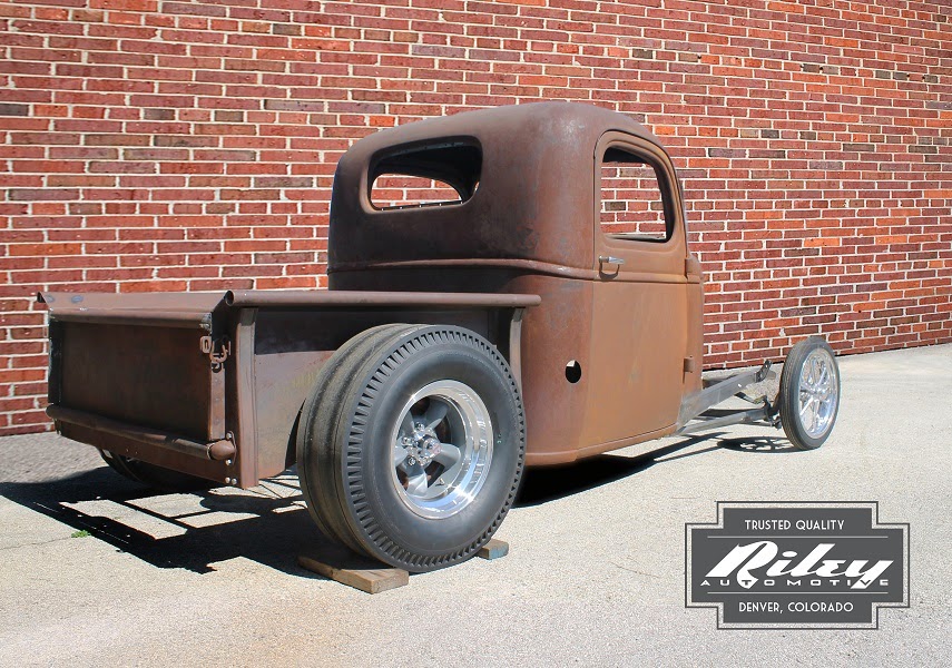 VAPHEAD: Truck pictures 1940 Chevy on our chassis package