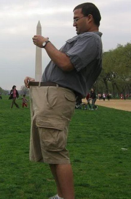 Too Much Crap Not Enough Shovels: The Most Inappropriate Tourist Photos ...