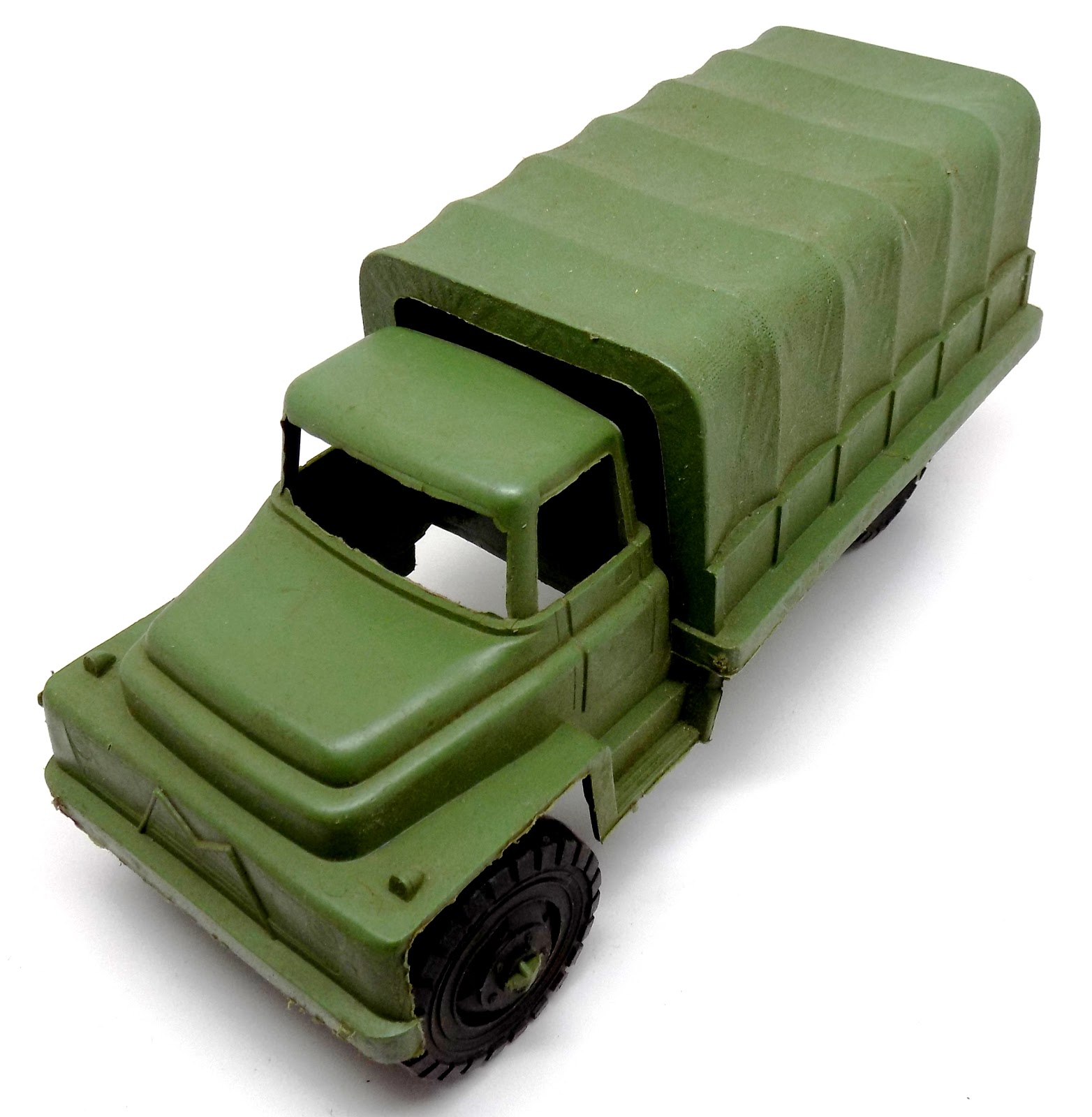 Toys and Stuff: MPC Army Truck - M35 Deuce?