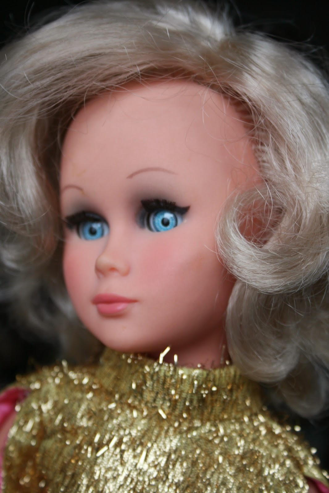 PLANET OF THE DOLLS: Doll-A-Day 251: Bettina by Sebino