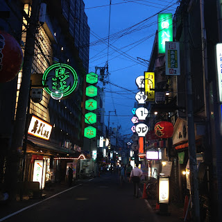 Hitoe eyes : 大阪の廃墟、古ビル、レトロな看板など