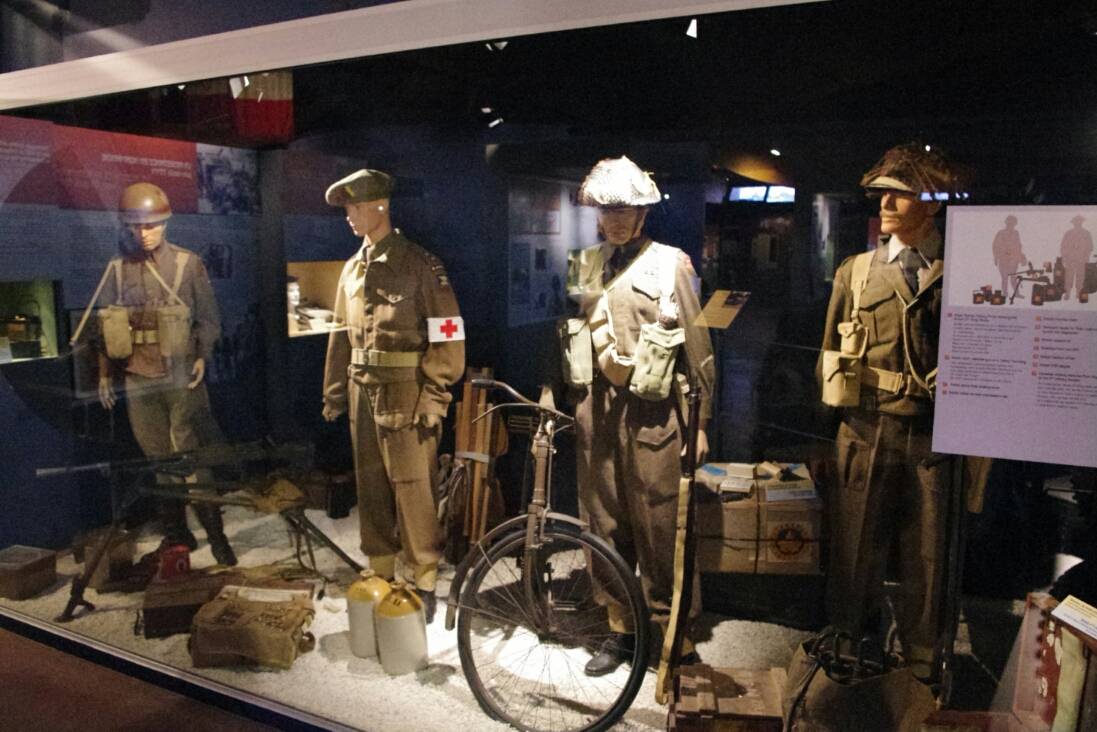 GollyGeeGosh: France - Normandy Day 2 - Battle Of Normandy War Museum