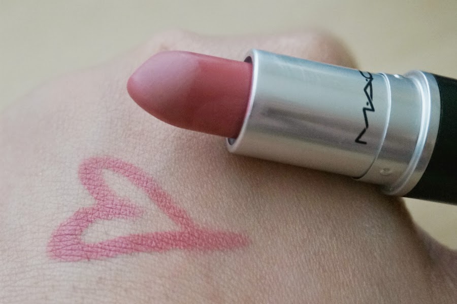 MAC Lipstick in Please Me (Matte) | Review, Photos, Swatches - Jello Beans