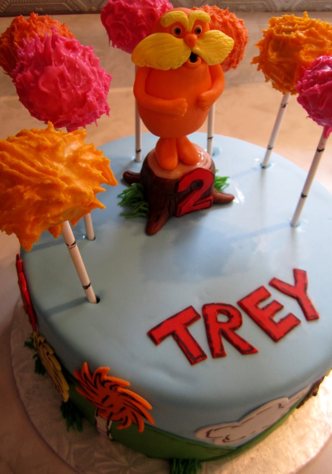 Cakes...Or Something Like That: The Lorax Cake