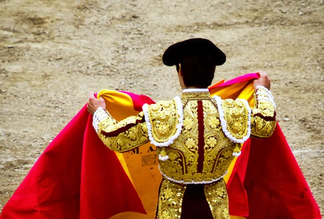 Traditional Spanish Clothing: Traditional Spanish Clothing: Interesting ...