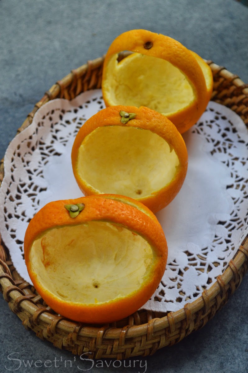 Sweet 'n' Savoury: Komla-lebur Chenna Payesh/Orange Kheer