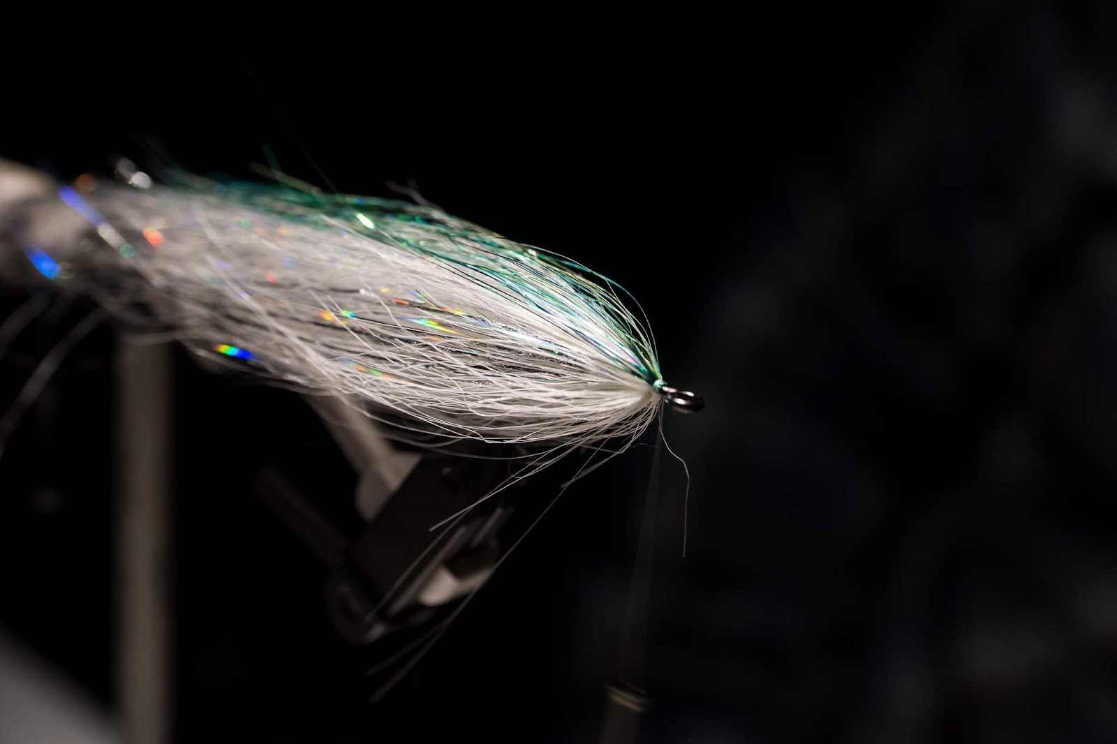 Tying with Squimpish hair