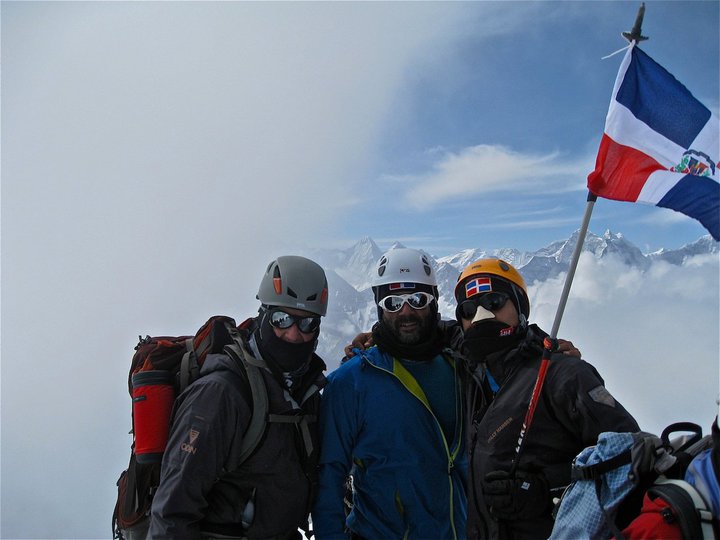 Atletas Extremos: Dominicanos suben el Everest