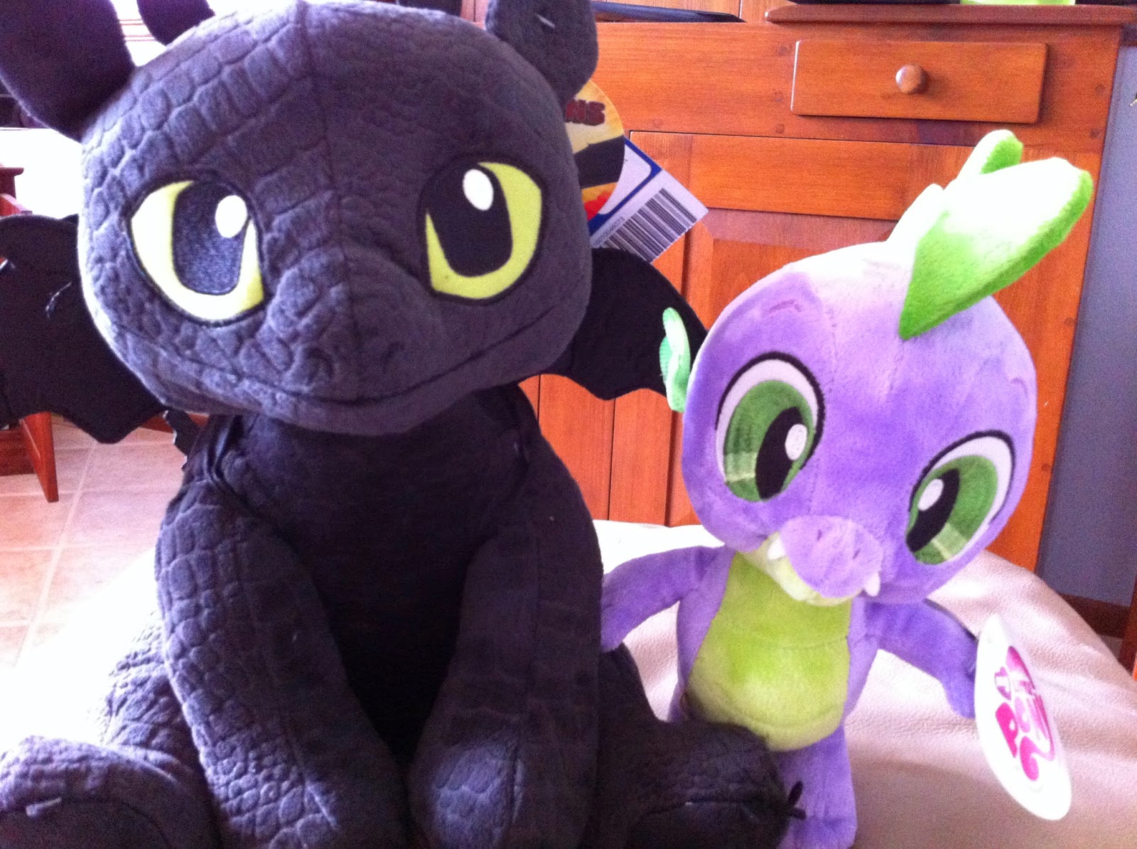 Nerdy Orlando: Review - The Mighty Toothless Build-A-Bear