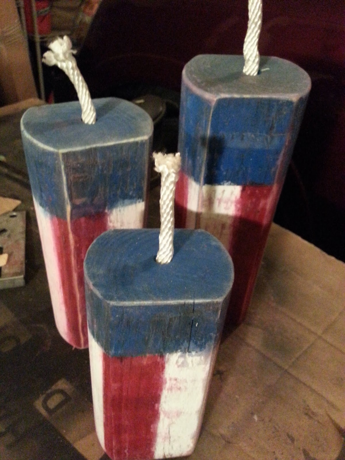 Miss Priss Purple: DIY Wooden Firecrackers