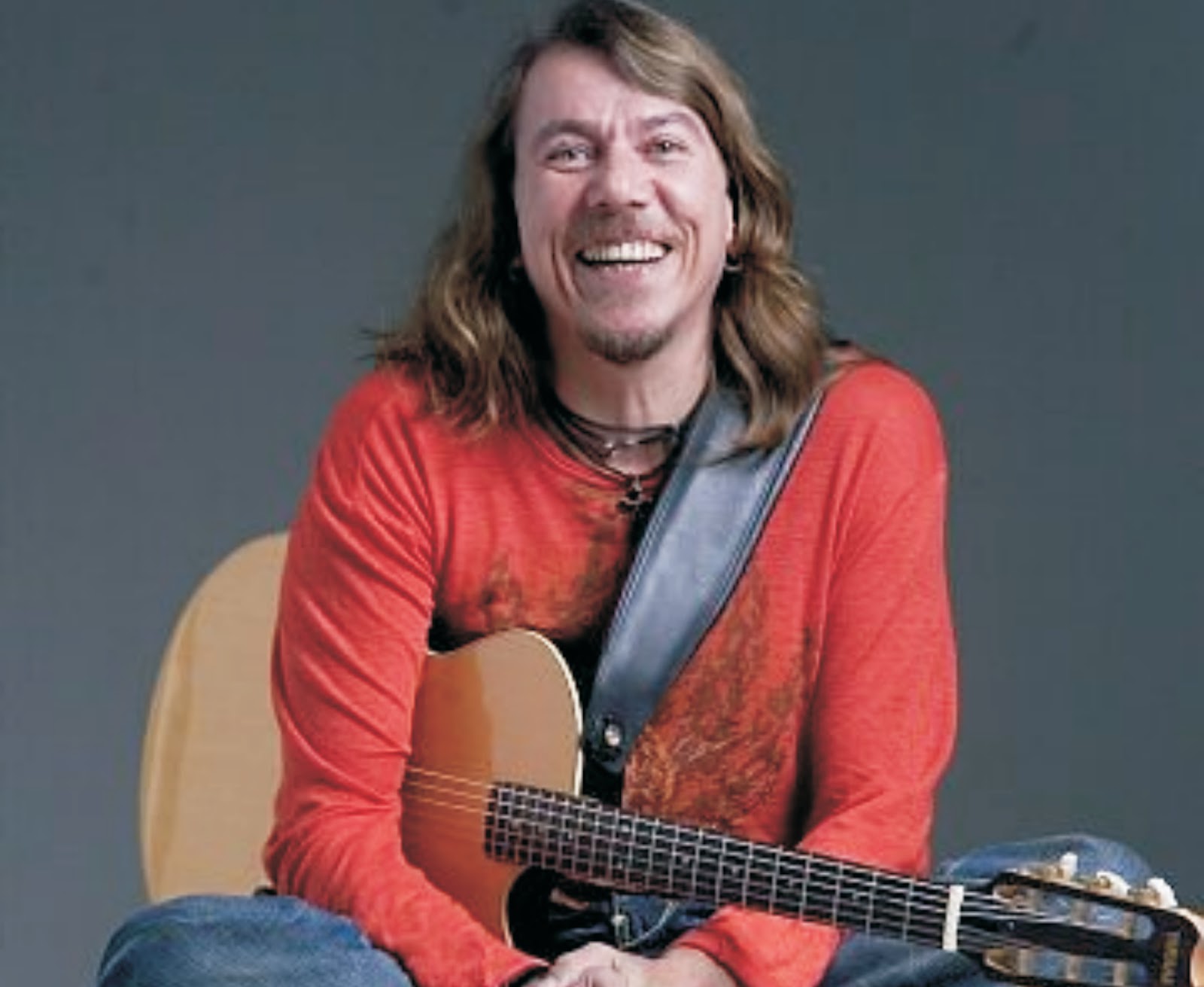 ACONTECE: Lenine volta a João Pessoa com show do CD Carbono