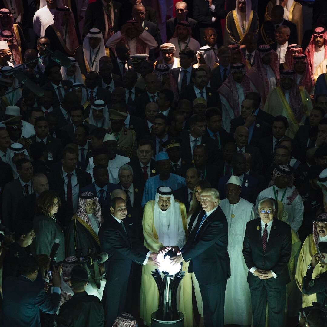 Κόκκινος Ουρανός: “One orb to rule them all” ή “ the New World Orb-er”