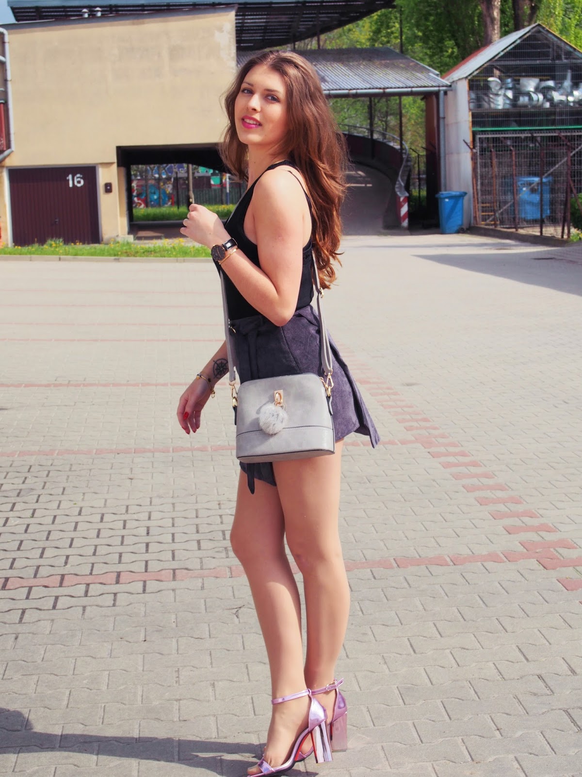 High heel metallic sandals | Blog By Paulina