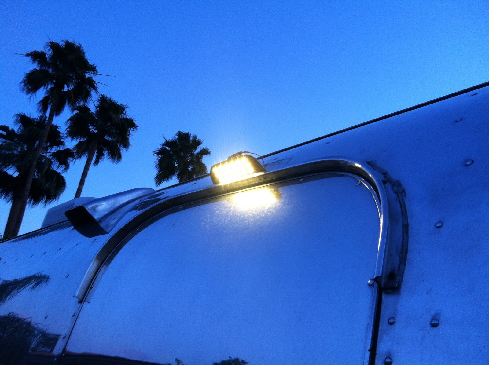 Airstream Renovation: Airstream Door light (switching to LED)