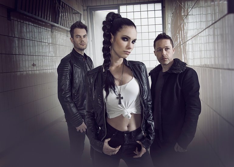 Epilla 2000: Manda Ophuis lascia i Nemesea