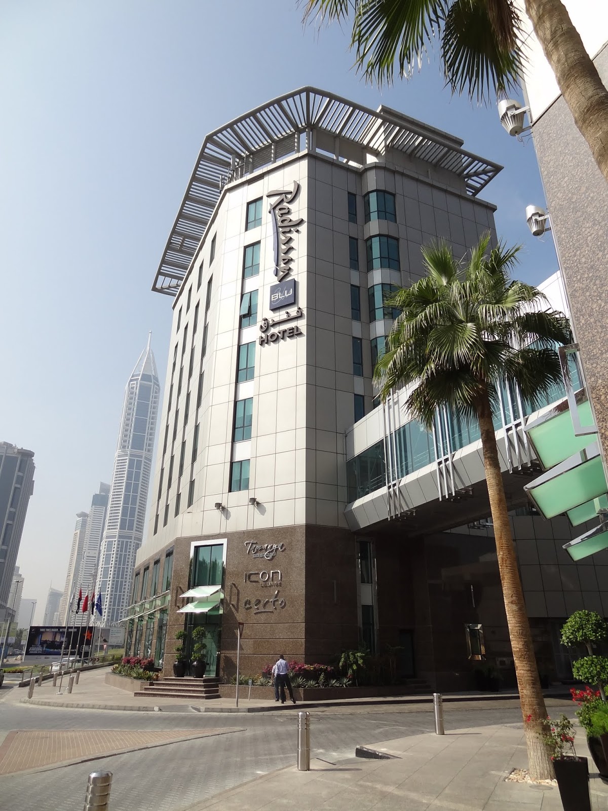 Layman's London: Radisson Blu, Dubai Media City, United Arab Emirates