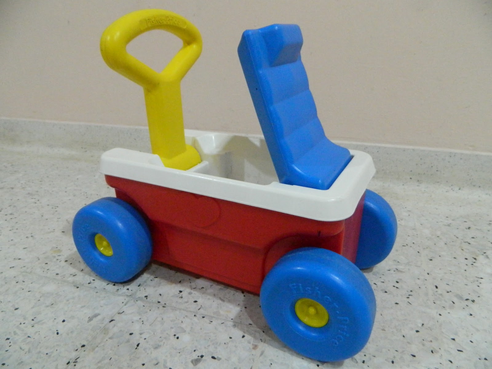 Save On Toys!: Fisher-Price Push & Ride Wagon