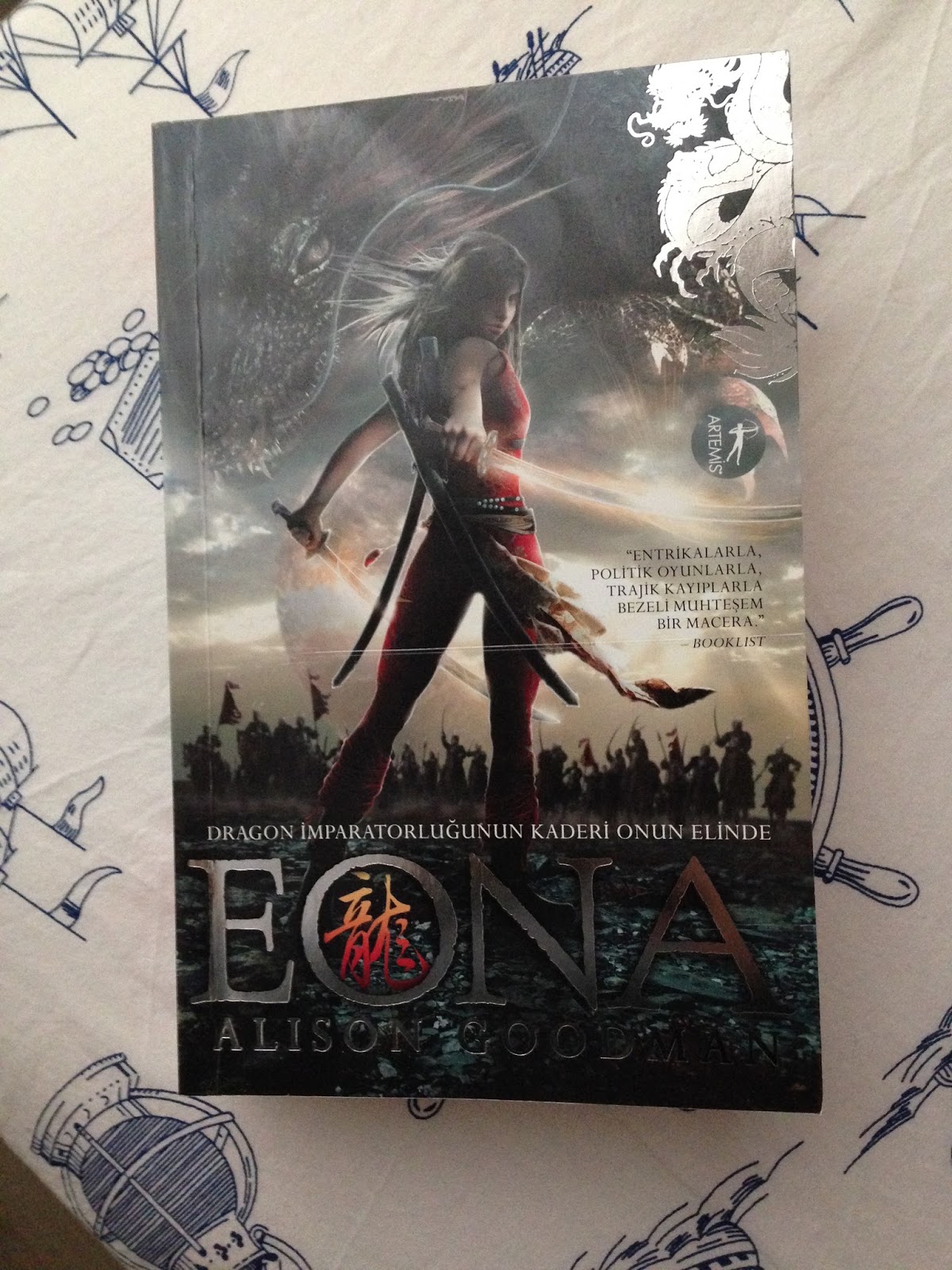 MorMidye: Okudum: Eon, Eona (Alison Goodman)