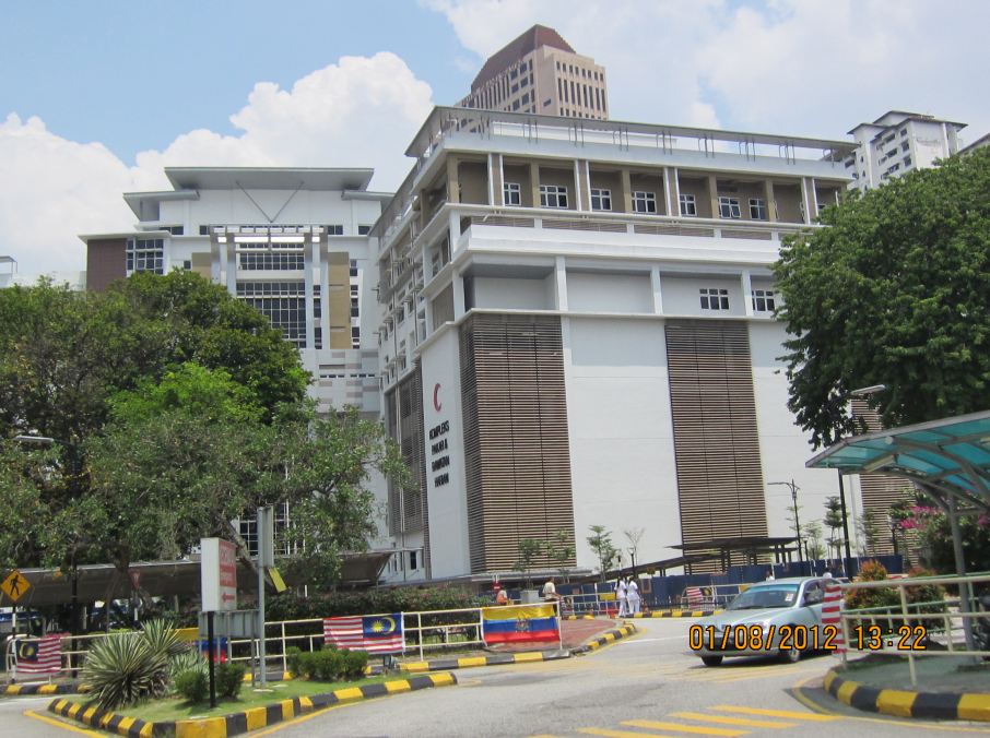 The Early Malay Doctors: Hospital Kuala Lumpur (HKL)