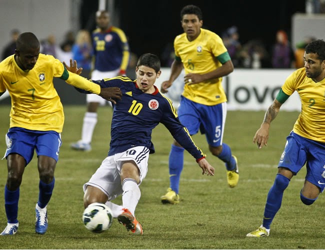 James Rodriguez vuelve locas a SHAKIRA, SOFIA VERGARA Y RIHANNA ...