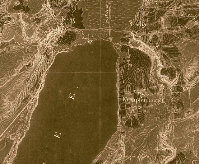 WALKABOUT: (3) HEXAGRAMM