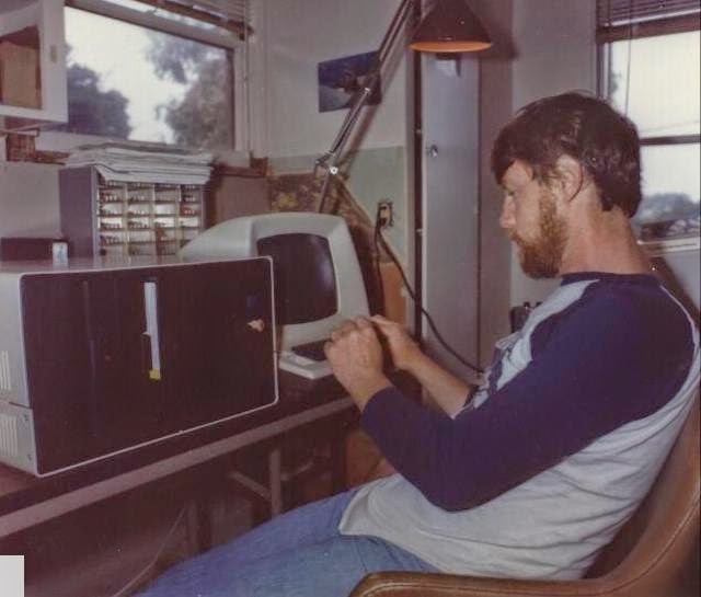Castillo Vagabundo: Gary Kildall, la IBM-PC y la leyenda de la avioneta.