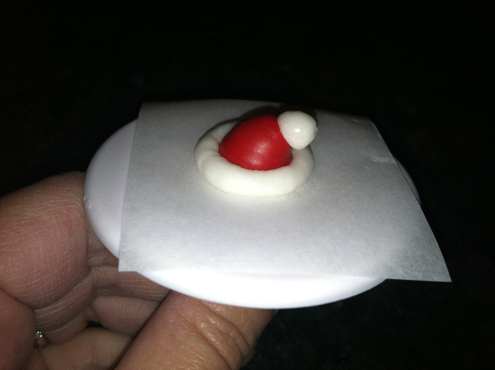 The Iced Queen: Royal Icing Santa Hat