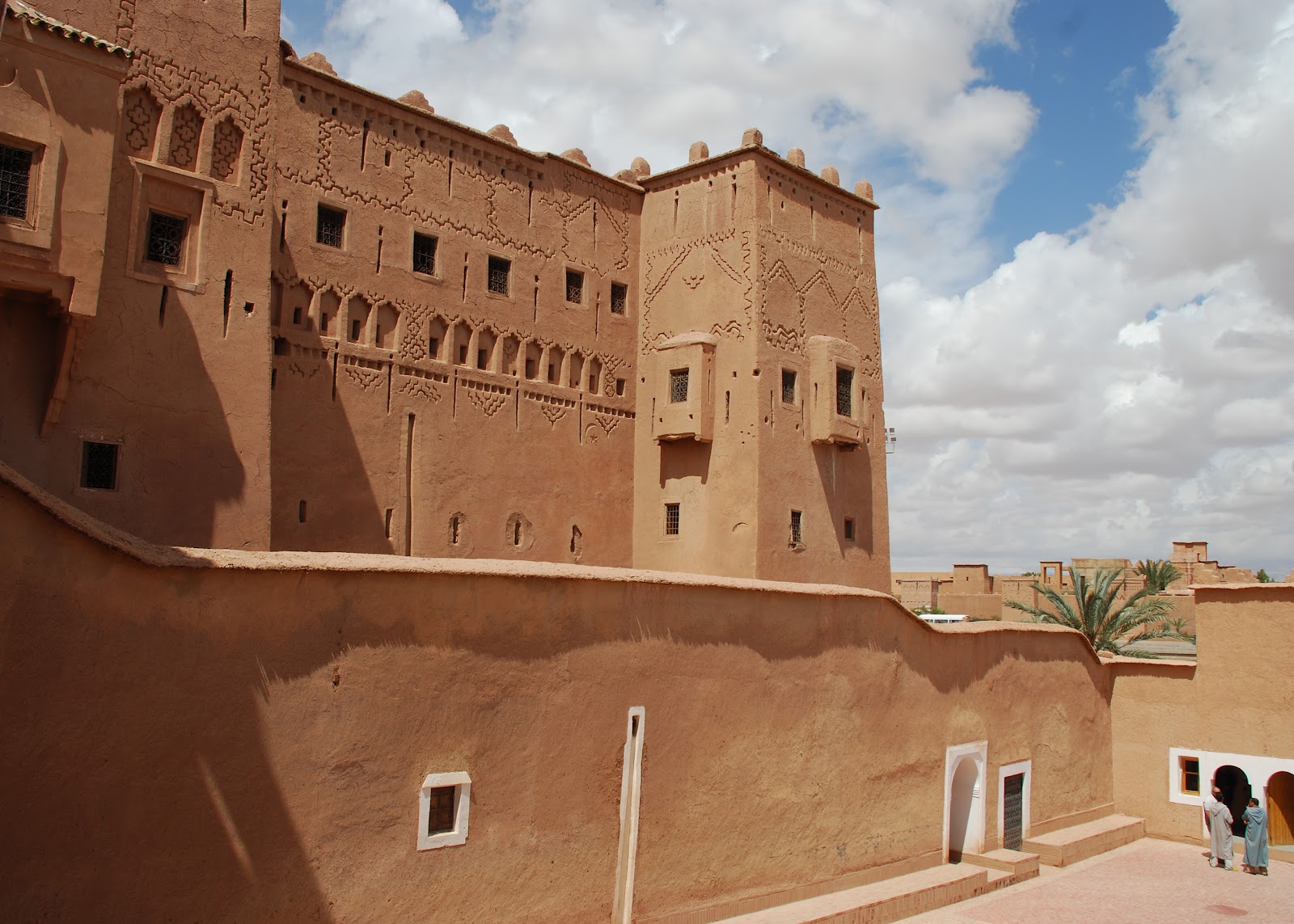 bluedaisyglass: Camels and Kasbahs